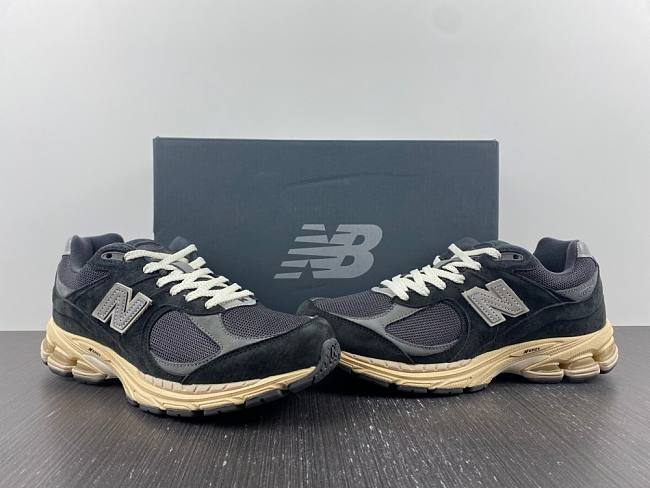 New Balance 2002R Black Dark Grey M2002RHO - katehub